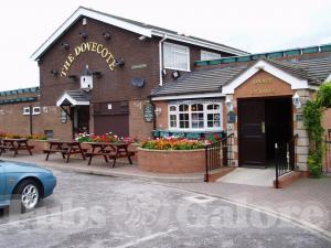 The Dovecote in Balls Hill, West Bromwich : Pubs Galore