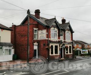 The Three Horseshoes in Balls Hill, West Bromwich : Pubs Galore