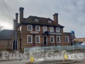 Stonehouse The Kings Arms in Ninfield (near Battle) : Pubs Galore