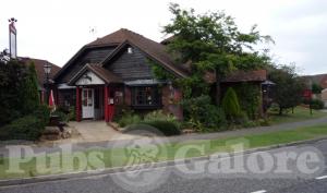The Round Bush in Bushmead, Luton : Pubs Galore