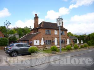 The Chequers in Cookham Dean, Maidenhead : Pubs Galore