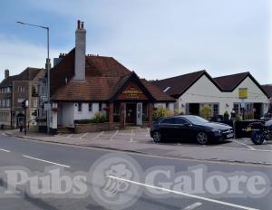 The Crowborough Cross (JD Wetherspoon) in Crowborough : Pubs Galore