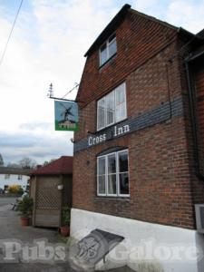 The Cross Inn in Staplecross (near Robertsbridge) : Pubs Galore
