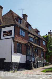 The Seven Stars in Robertsbridge : Pubs Galore