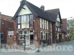 Sir Charles Napier in Brentwood : Pubs Galore