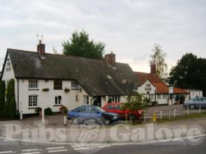The Hare in Roxwell (near Chelmsford) : Pubs Galore
