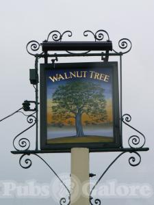 The Walnut Tree in Great Waltham (near Chelmsford) : Pubs Galore