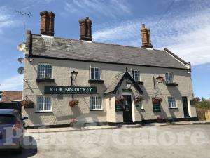 The Kicking Dickey in Dunmow Park, Great Dunmow : Pubs Galore