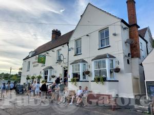 The Crooked Billet in Old Leigh, Leigh-On-Sea : Pubs Galore