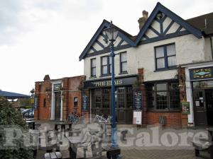 The Elms (JD Wetherspoon) in Leigh Elms, Leigh-On-Sea : Pubs Galore
