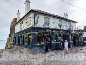 Ye Olde Smack in Old Leigh, Leigh-On-Sea : Pubs Galore