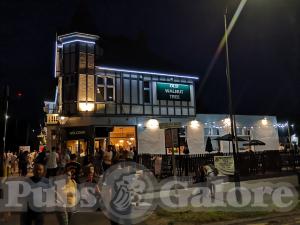 The Old Walnut Tree in Southchurch, Southend-On-Sea : Pubs Galore