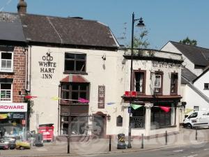 Old White Hart Inn in Coleford : Pubs Galore