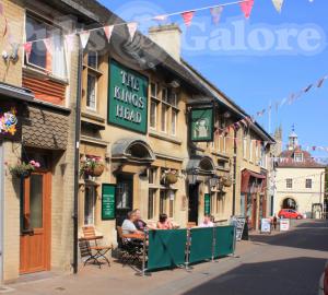 The Kings Head in Dursley : Pubs Galore