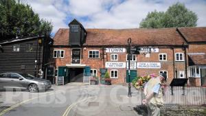 Town Mills in Andover : Pubs Galore