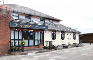 The Mountbatten in Lord's Hill, Southampton : Pubs Galore