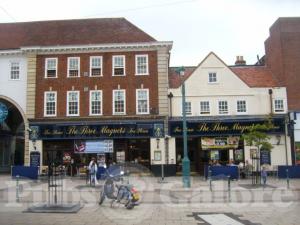 Three Magnets (JD Wetherspoon) in Letchworth Central, Letchworth Garden ...