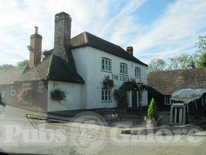 The Cock Inn in Sarratt (near Rickmansworth) : Pubs Galore
