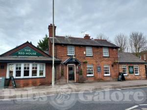 The Red House in Croxley Green (near Rickmansworth) : Pubs Galore