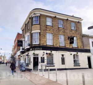 The Castle in Ryde : Pubs Galore