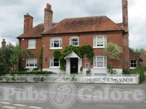 The Wheatsheaf in Chieveley (near Newbury) : Pubs Galore