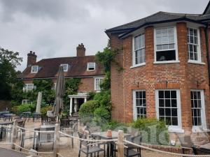 Queen's Inn in Hawkhurst (near Cranbrook) : Pubs Galore