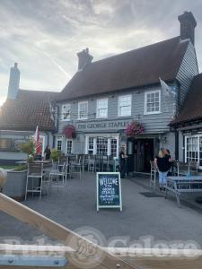 The George Staples in Blackfen (near Sidcup) : Pubs Galore
