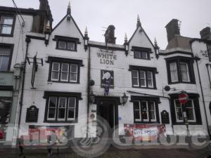 The White Lion in Clitheroe : Pubs Galore
