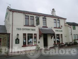 The Cotton Tree Inn in Winewall (near Colne) : Pubs Galore