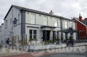 The Railway Hotel (JD Wetherspoon) in Lytham Town Centre, Lytham St ...