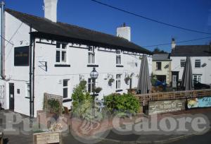 Golden Ball in Longton (near Preston) : Pubs Galore