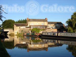 The Navigation Inn in Cosgrove (near Milton Keynes) : Pubs Galore