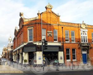 The Tollemache Inn (JD Wetherspoon) in Grantham : Pubs Galore
