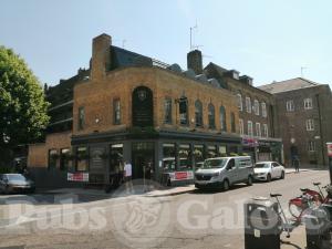 Dockers Inn in Wapping, E1 : Pubs Galore