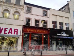Castle Hotel in Manchester : Pubs Galore