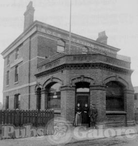 Rock Station Hotel in Rock Ferry, Birkenhead : Pubs Galore