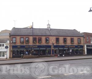 The George (JD Wetherspoon) in Staines Town, Staines Upon Thames : Pubs ...