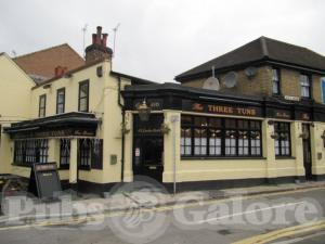 The Three Tuns in Staines Town, Staines Upon Thames : Pubs Galore