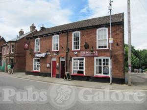 The Feathers in Wymondham : Pubs Galore