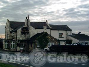 The Ash Tree in Barkston Ash (near Tadcaster) : Pubs Galore