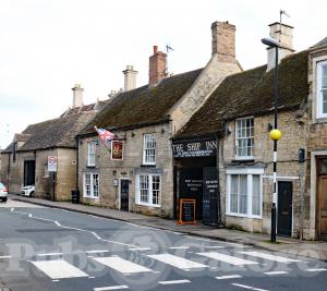 The Ship Inn in Oundle (near Peterborough) : Pubs Galore