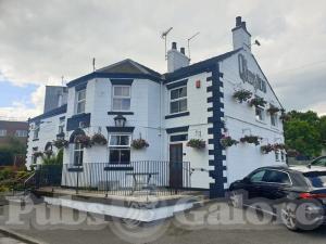 The Queens Head in Hightown (near Congleton) : Pubs Galore