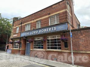 Lord Roberts in Nottingham : Pubs Galore