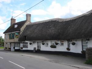 The Bull Inn in Launton (near Bicester) : Pubs Galore