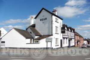 The Bear Inn in Hodnet (near Market Drayton) : Pubs Galore