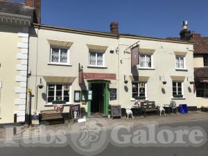 The Stags Head in Dunster (near Minehead) : Pubs Galore