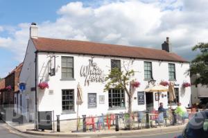 The White Horse (JD Wetherspoon) in Brigg : Pubs Galore