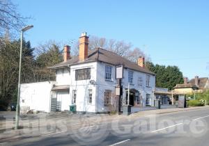 The Cricketers in Row Town, Addlestone : Pubs Galore
