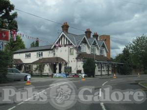 Woburn Arms in Addlestone : Pubs Galore