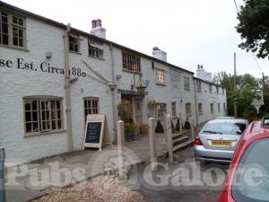 The Frozen Mop in Mobberley (near Knutsford) : Pubs Galore